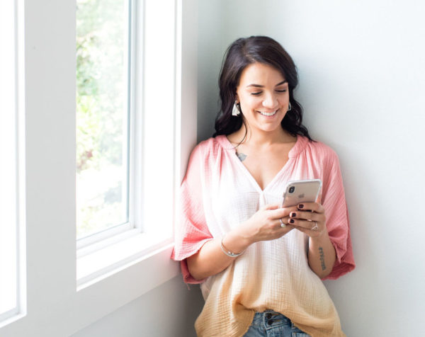 From Administrative Assistant to Social Media Manager: How One Woman ...